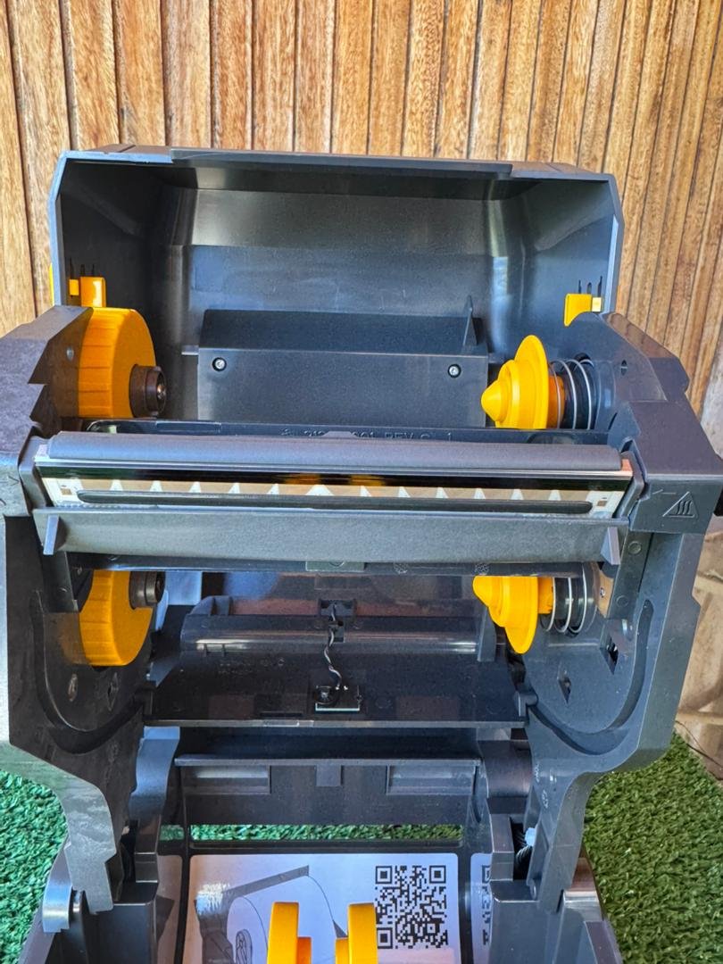 Impresora Desktop de Etiquetas Zebra ZD-220 – Suministros Zebra de ...